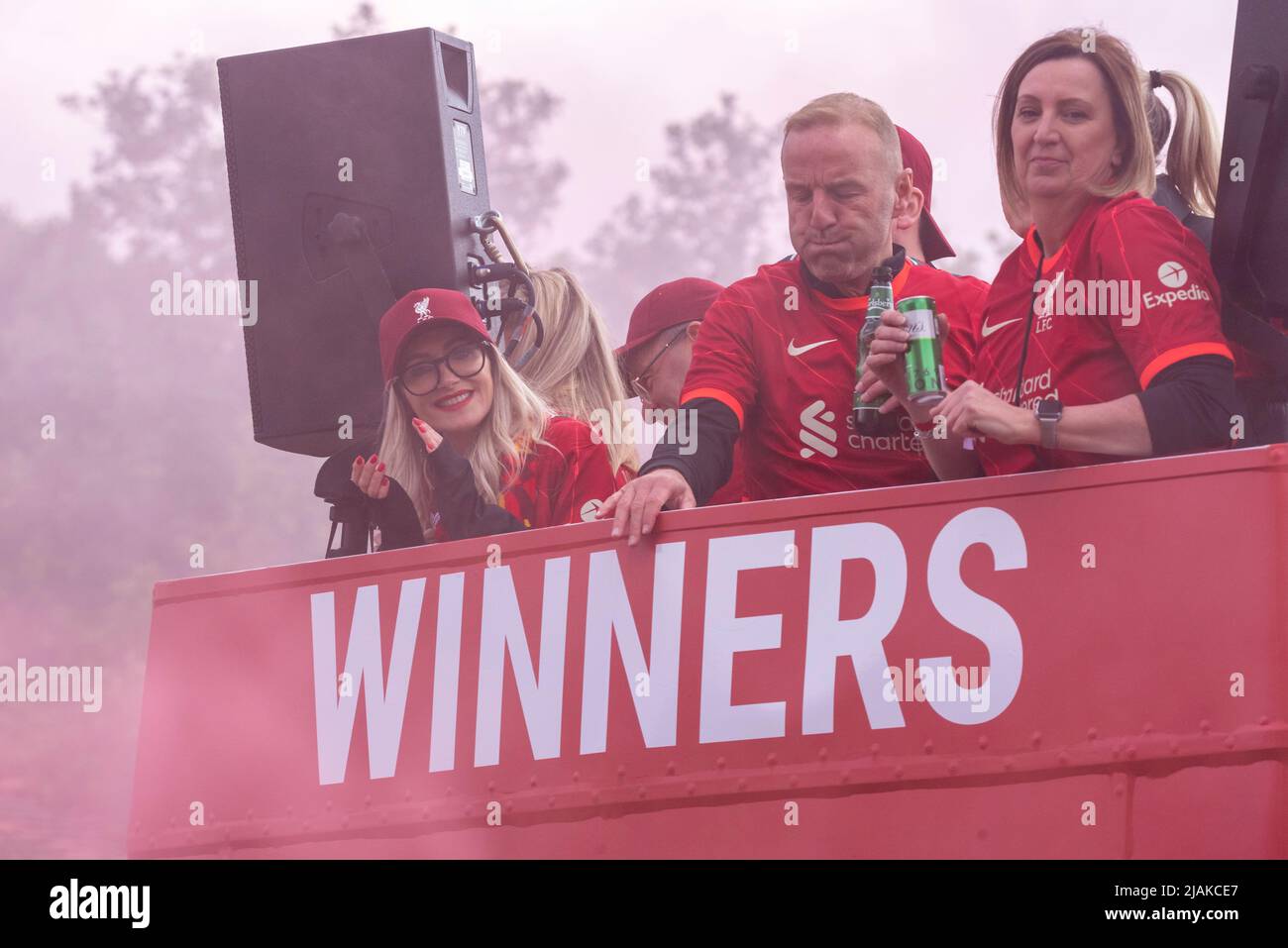 Women's team bus of Liverpool Football Club victory parade through the ...