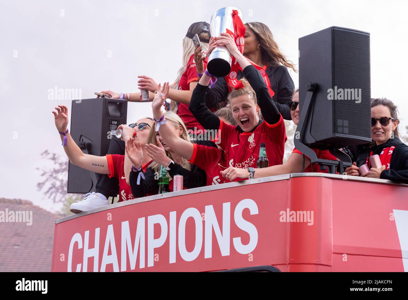 Women's team bus of Liverpool Football Club victory parade through the ...