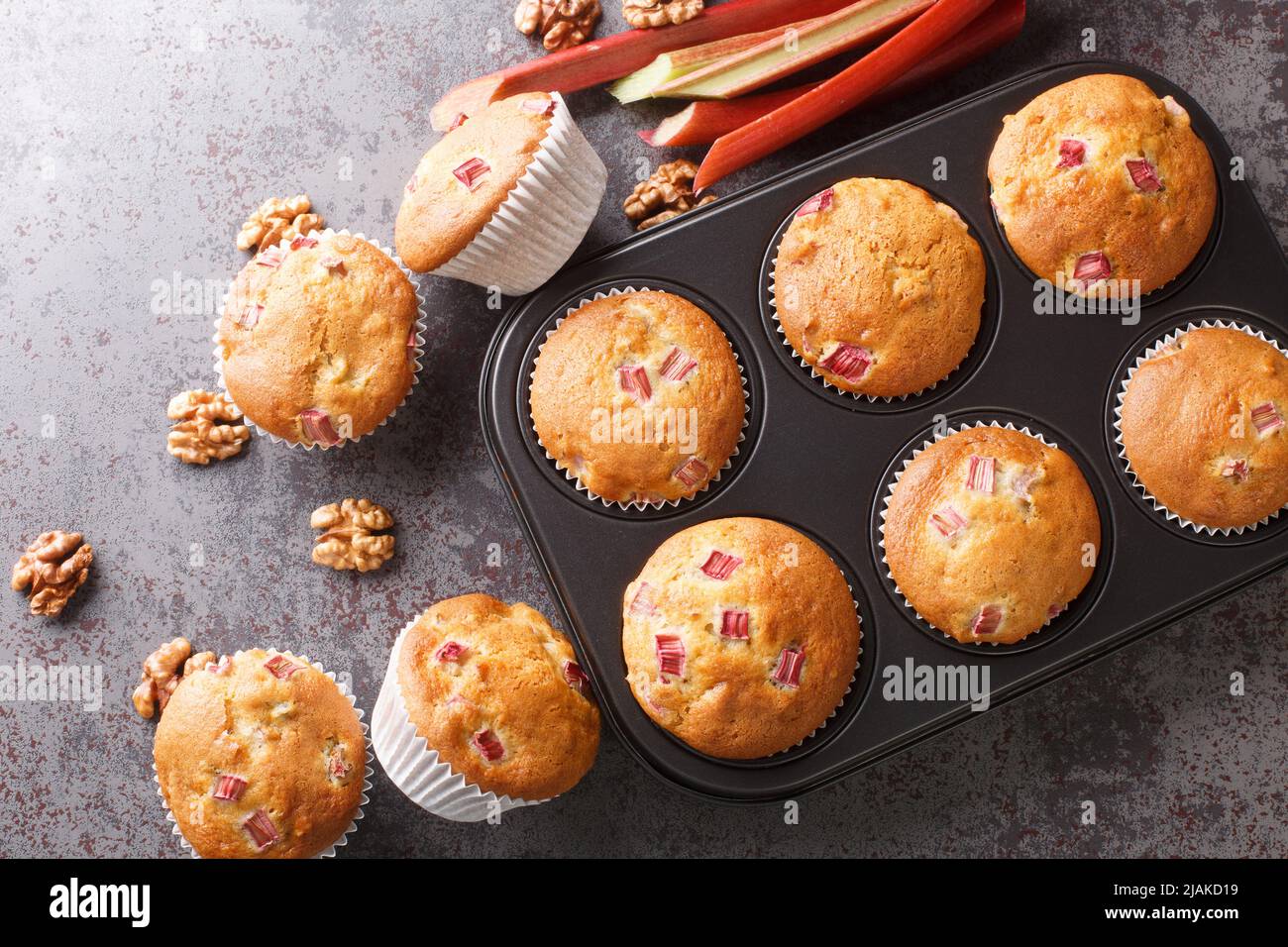 Crunchy muffin hi-res stock photography and images - Alamy