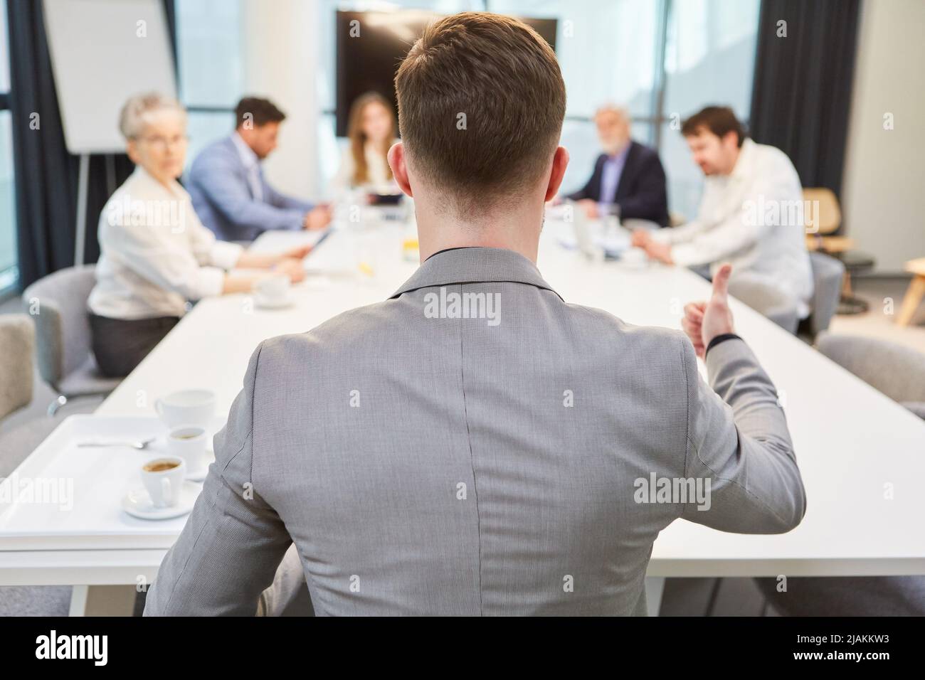 Manager boss praise hi-res stock photography and images - Alamy
