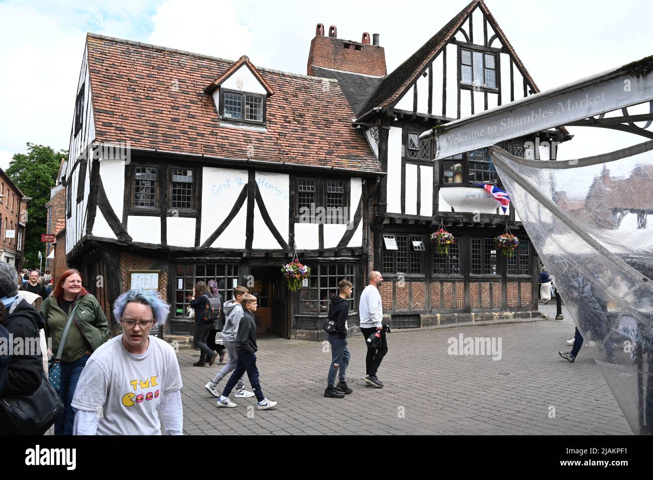 Medieval market area hi-res stock photography and images - Alamy