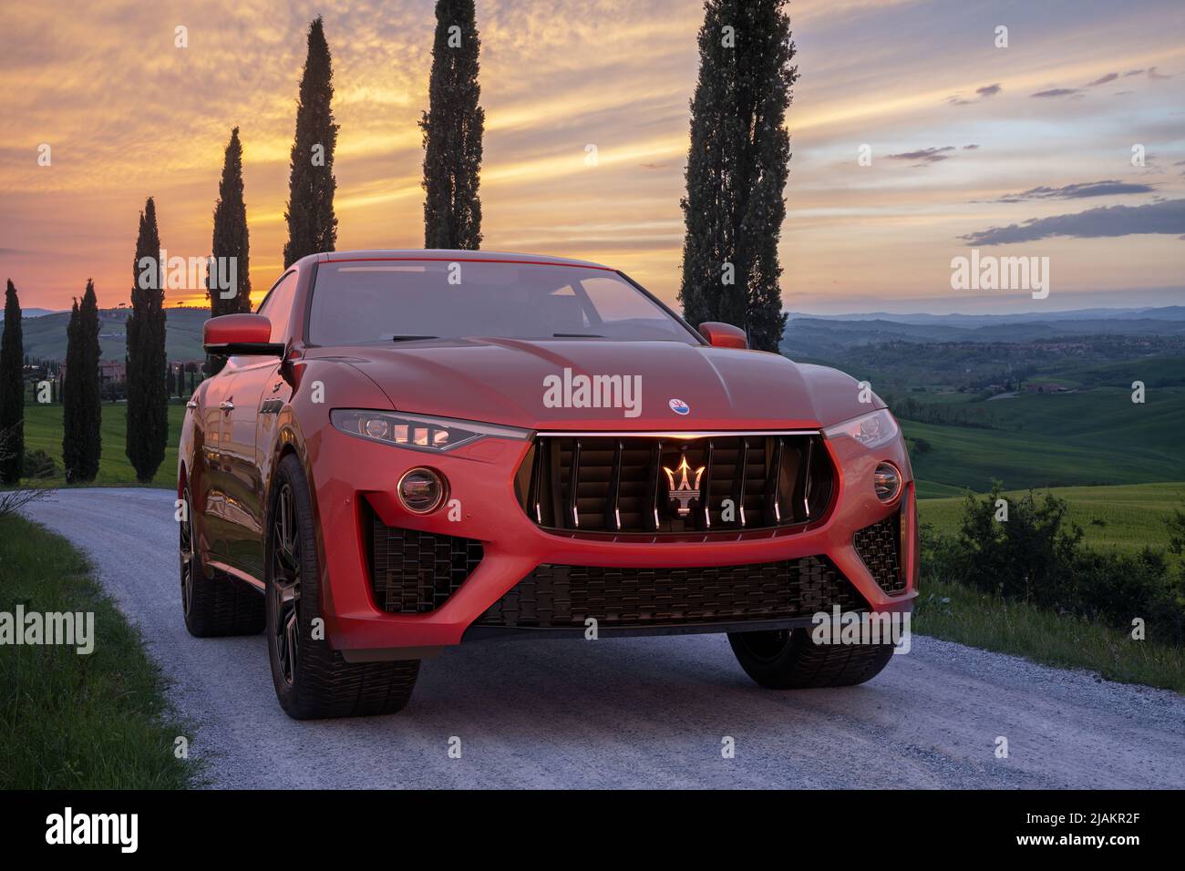 Maserati Levante GT Hybrid - Italian SUV with soft hybrid on the road ...