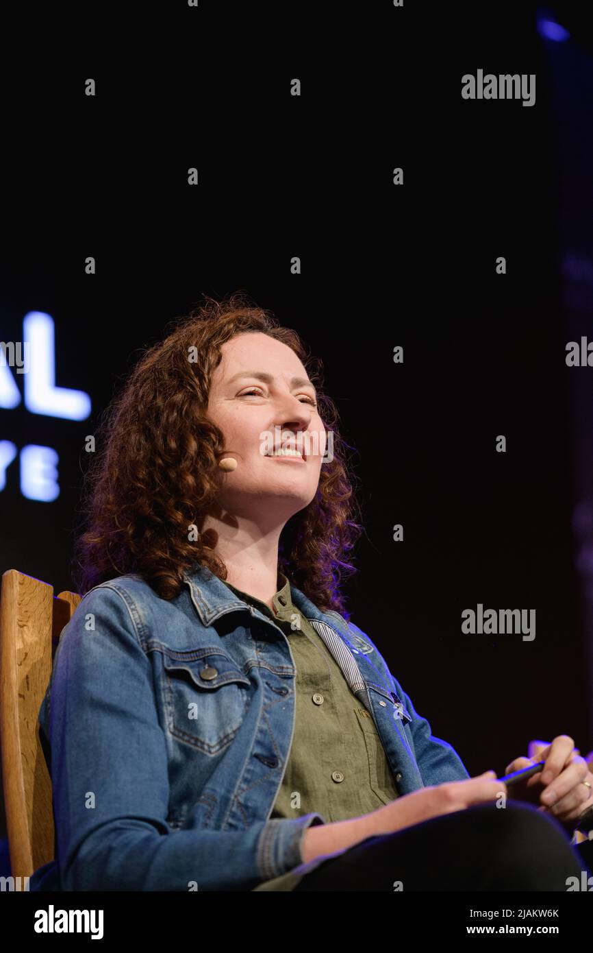 Carrie quinlan hi-res stock photography and images - Alamy