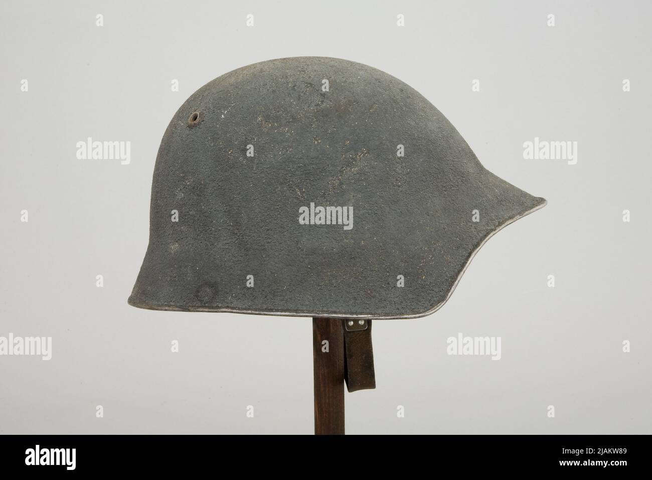 Swiss steel helmet pattern 1918/36 Stock Photo - Alamy