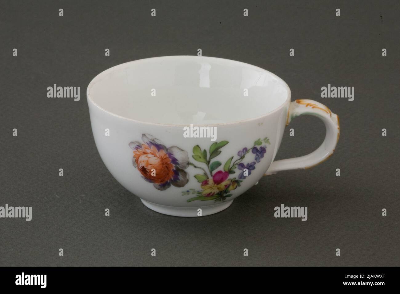 Kpm cup hi-res stock photography and images - Alamy