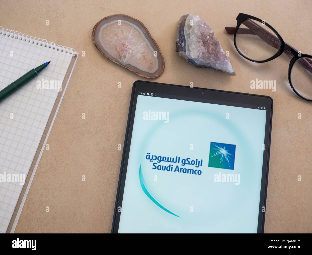 Saudi aramco sign hi-res stock photography and images - Alamy