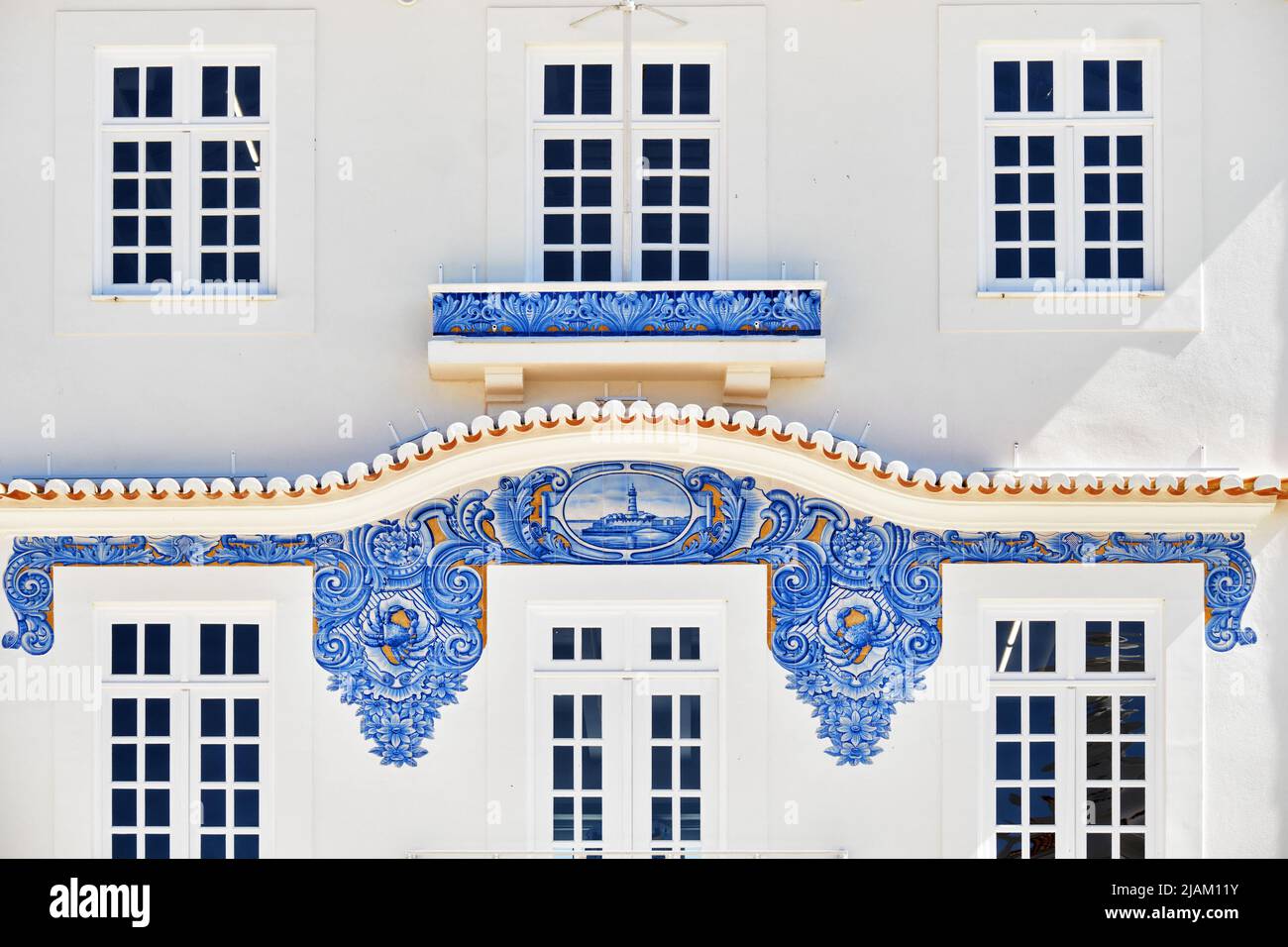 Mosaic around windows hi-res stock photography and images - Alamy