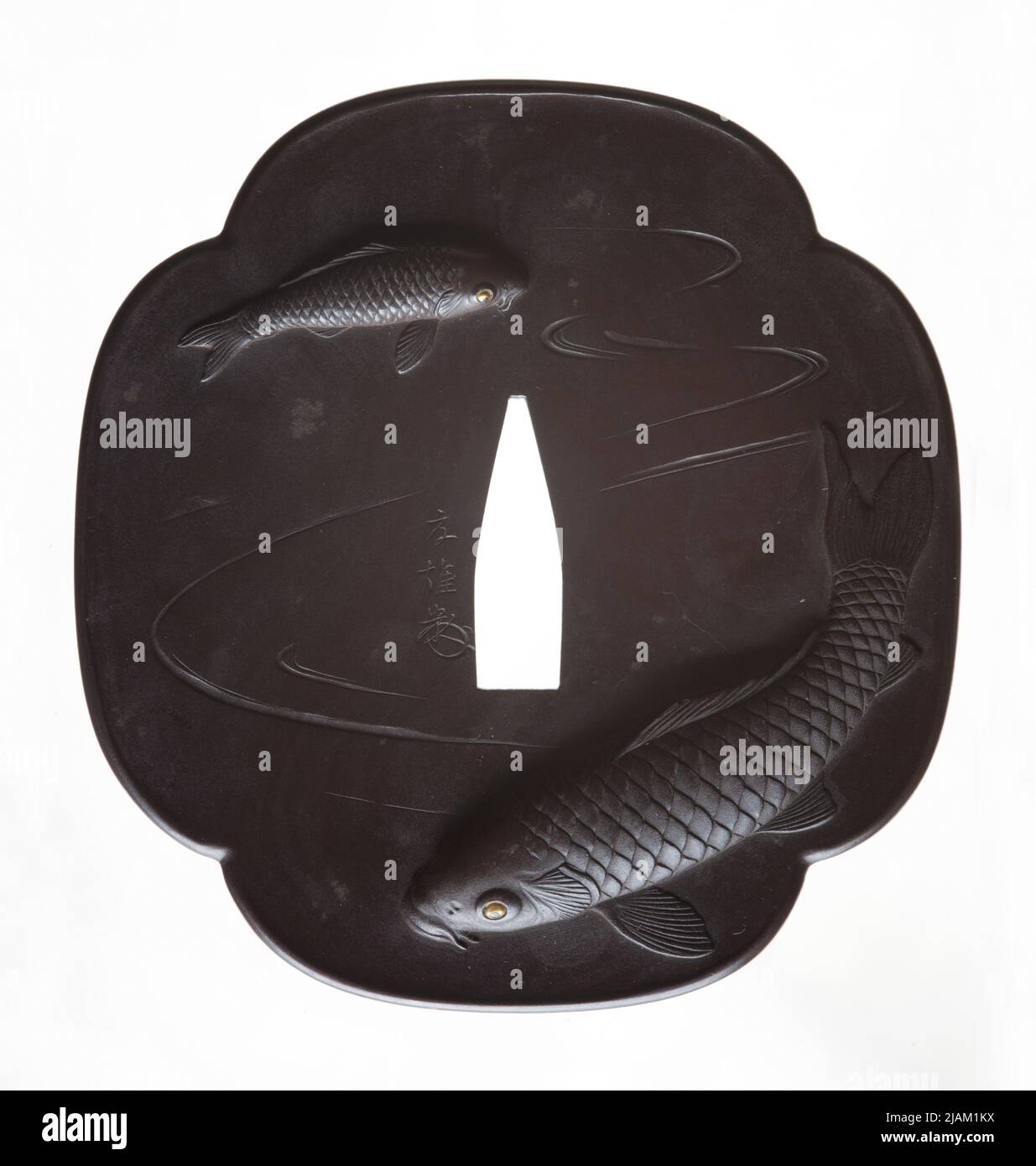 Tsuba two fish and water arrow Kano natsuo Stock Photo - Alamy