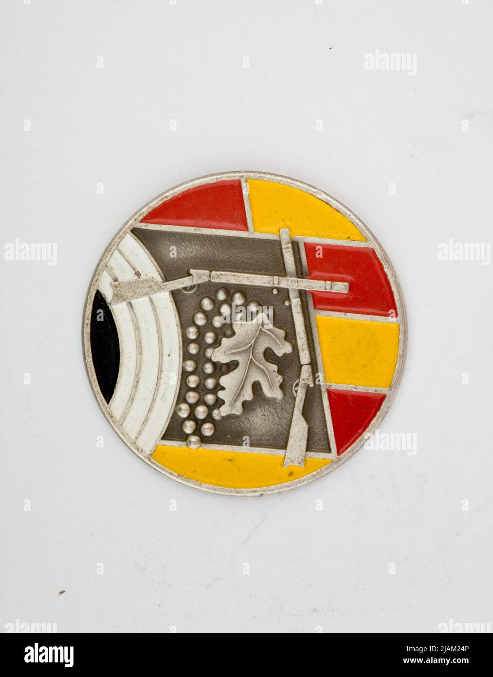 Commemorative plaque of the participant in the shooting competition ...