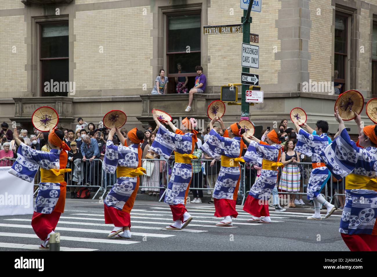 Japanese folk dancers perform at the first ever Japan Day Parade on ...