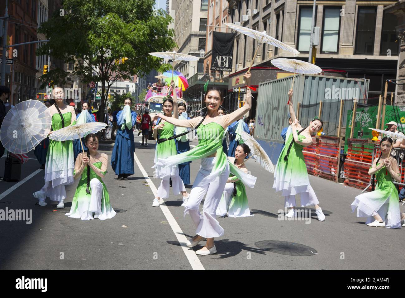 New York City Dance Parade winds its way down Broadway in New York City ...