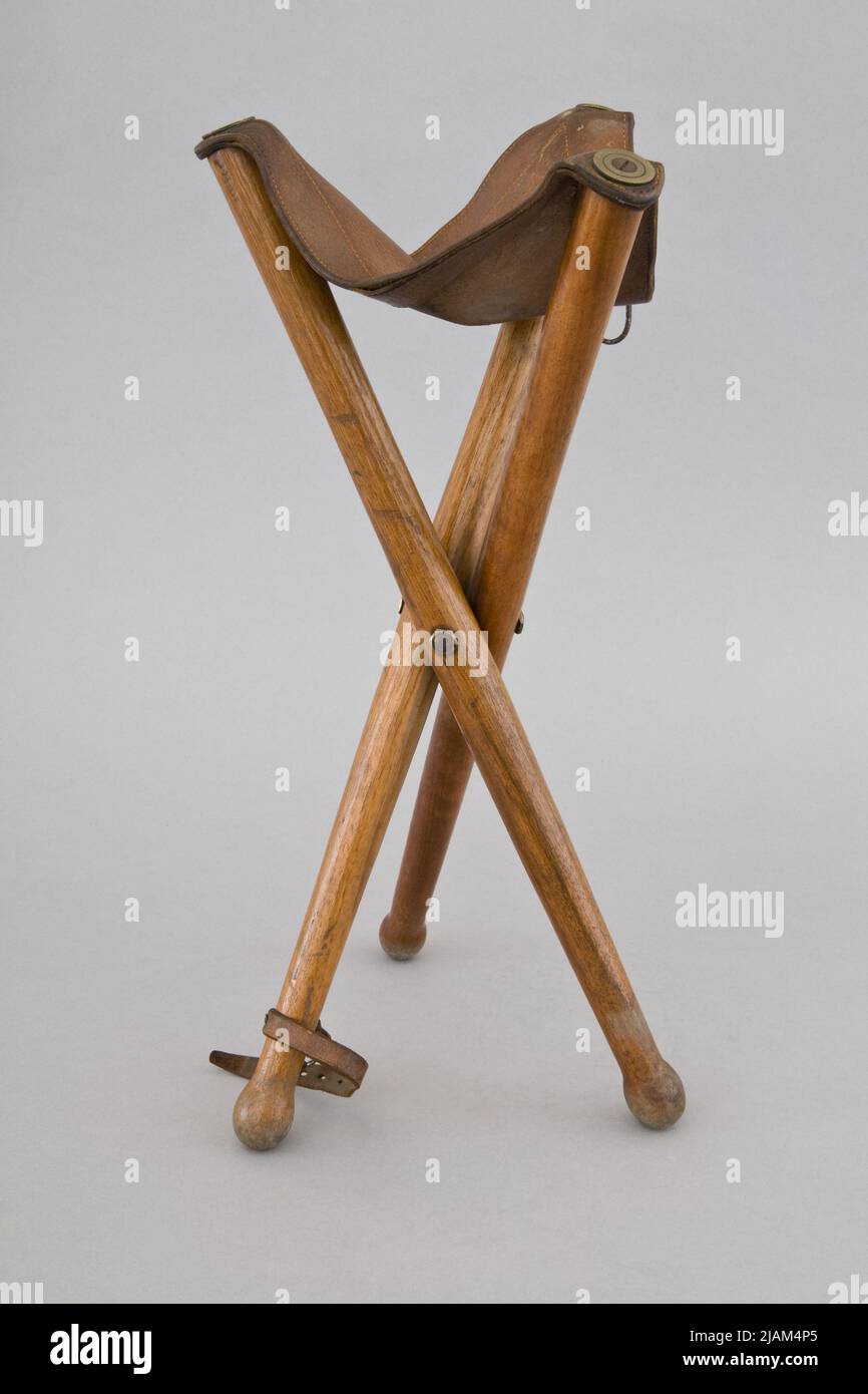 Hunting essentials hi-res stock photography and images - Alamy