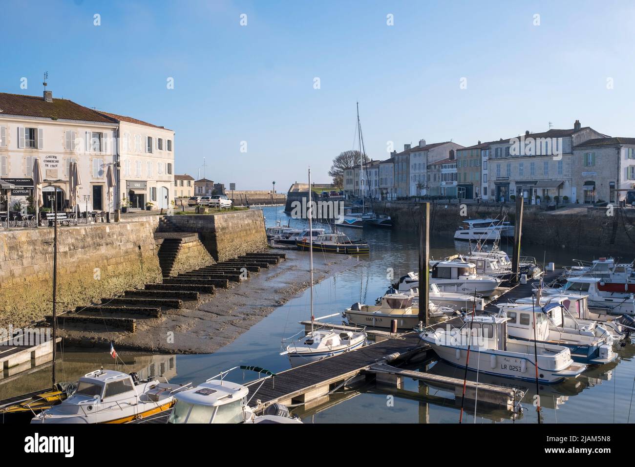 Port de Saint-Martin-de-Ré, Ile de Re, France Stock Photo - Alamy
