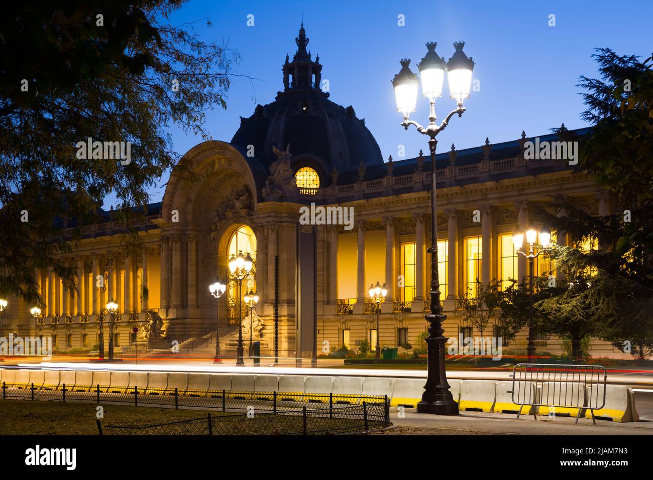 Night view of Petit Palais (Small Palace Stock Photo - Alamy