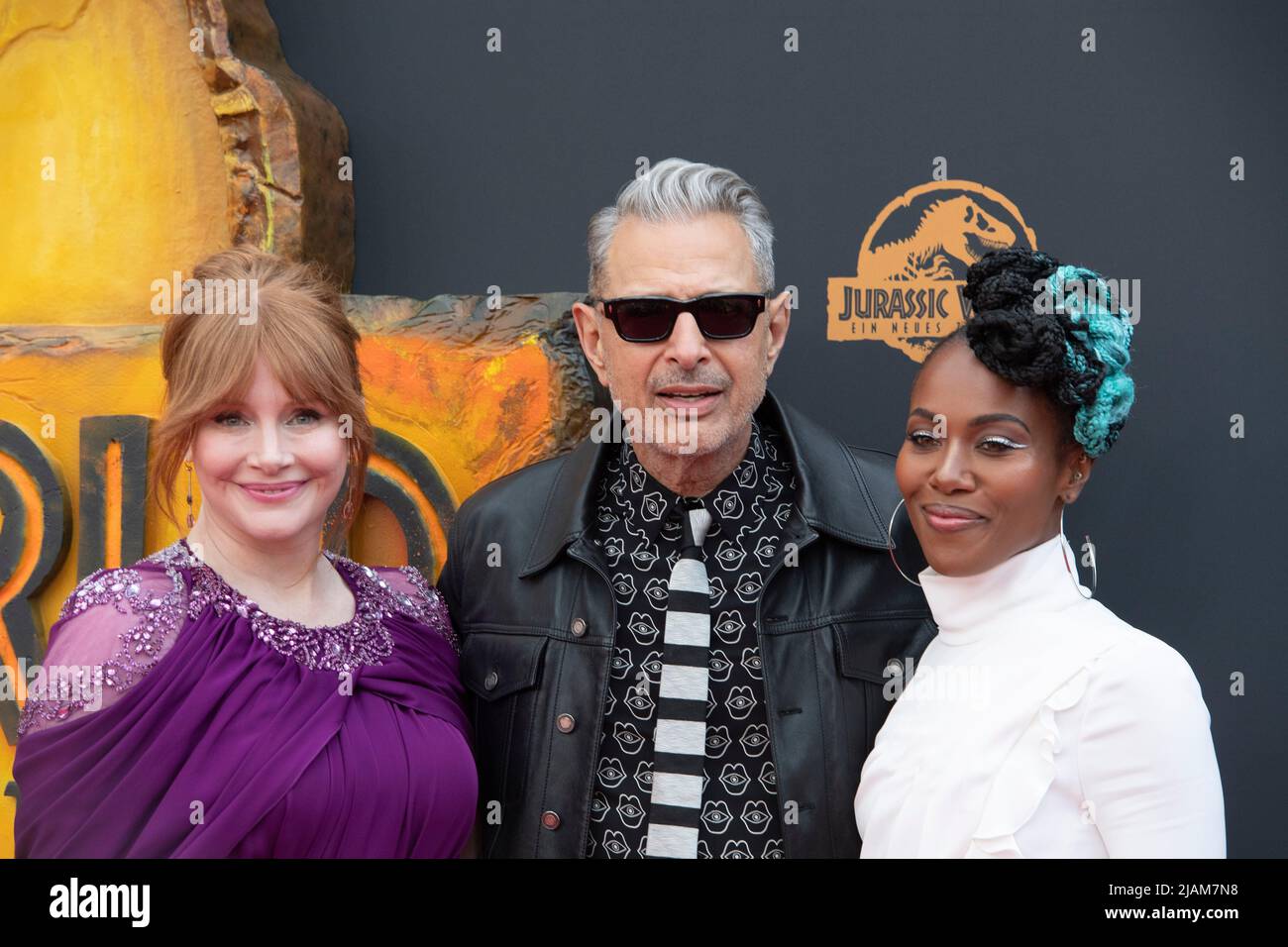 Cologne, Germany. 30th May, 2022. from left: actress Bryce Dallas ...