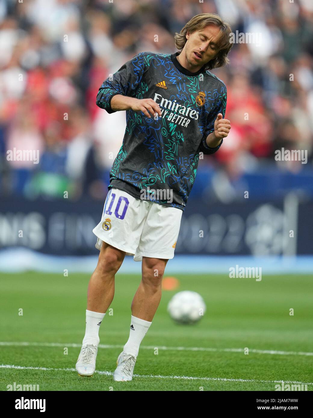 Luka Modric of Real Madrid warm-up during the UEFA Champions League ...