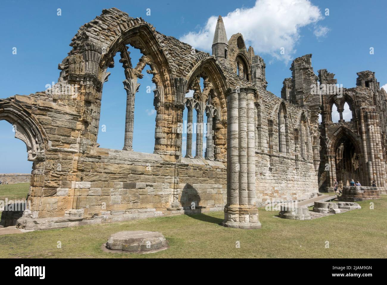 The ruins of Whitby Abbey, Whitby, North Yorkshire, UK Stock Photo - Alamy