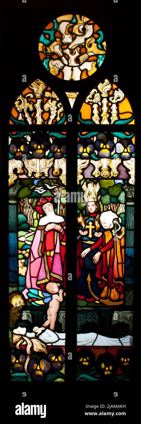 Faith hope love stained glass hi-res stock photography and images - Alamy
