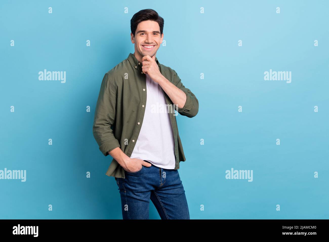 Photo of minded smart reliable professional guy marketer decide idea ...