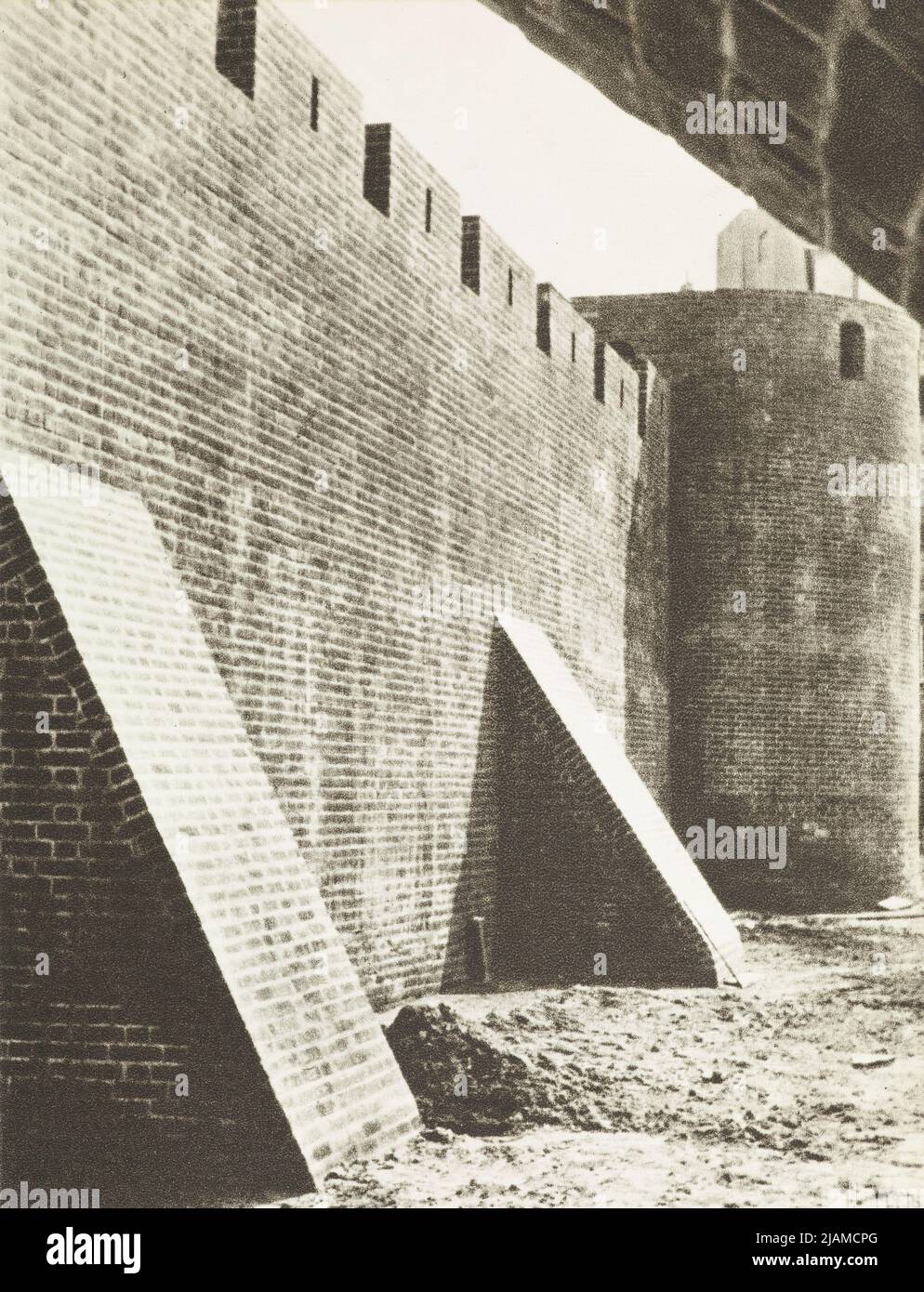 Fragment of defensive walls hi-res stock photography and images - Alamy