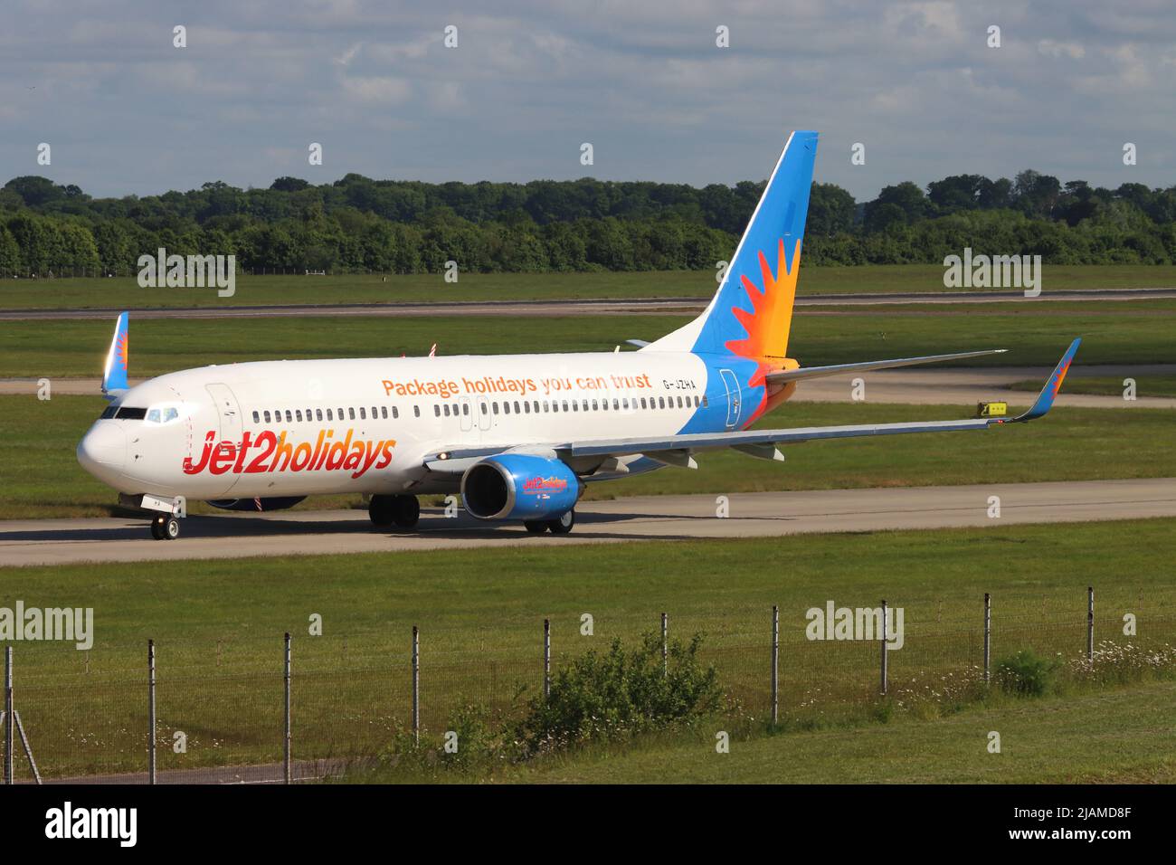 Jet2 stansted hi-res stock photography and images - Alamy