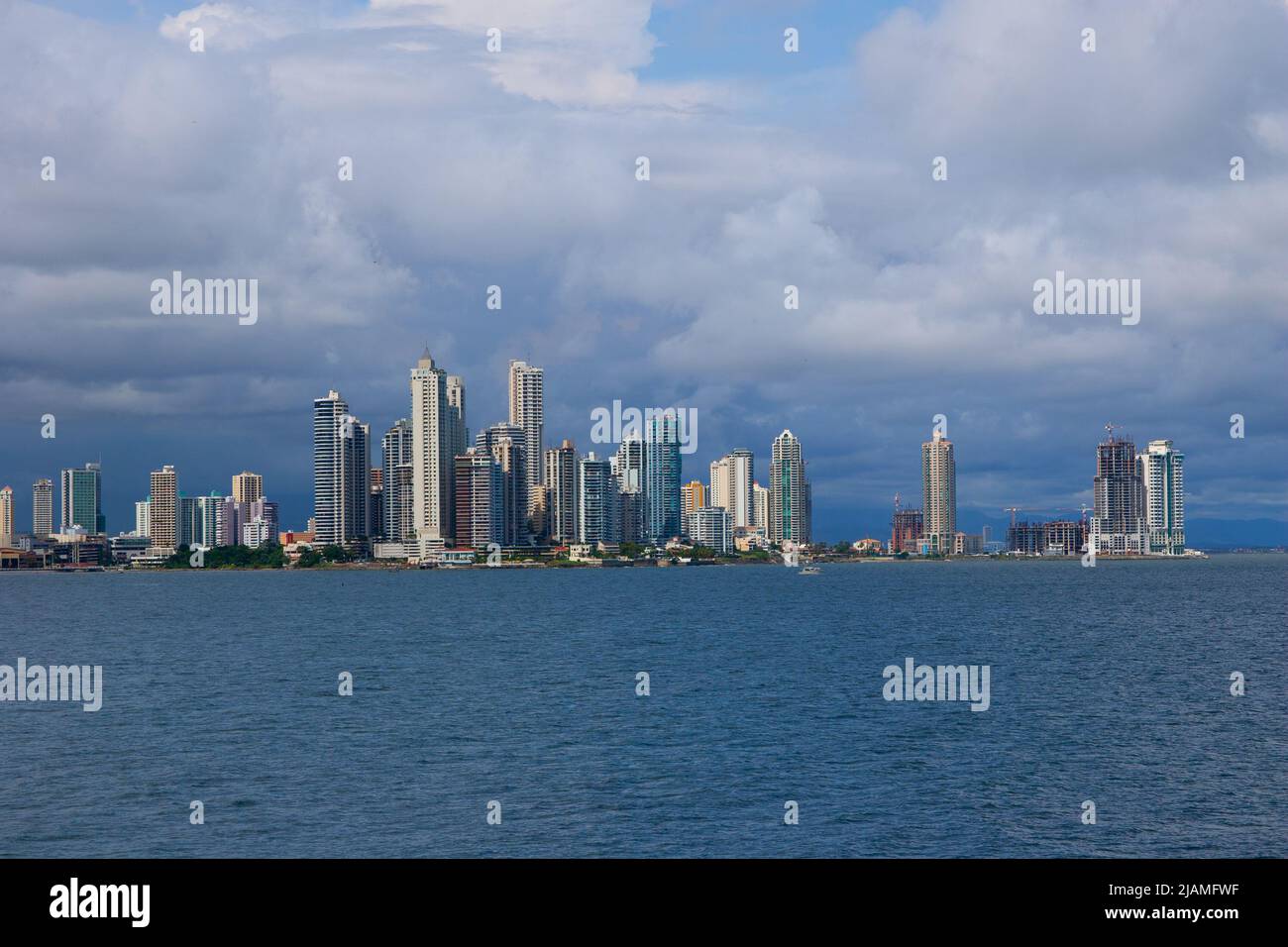 Modern skyline panama city hi-res stock photography and images - Alamy