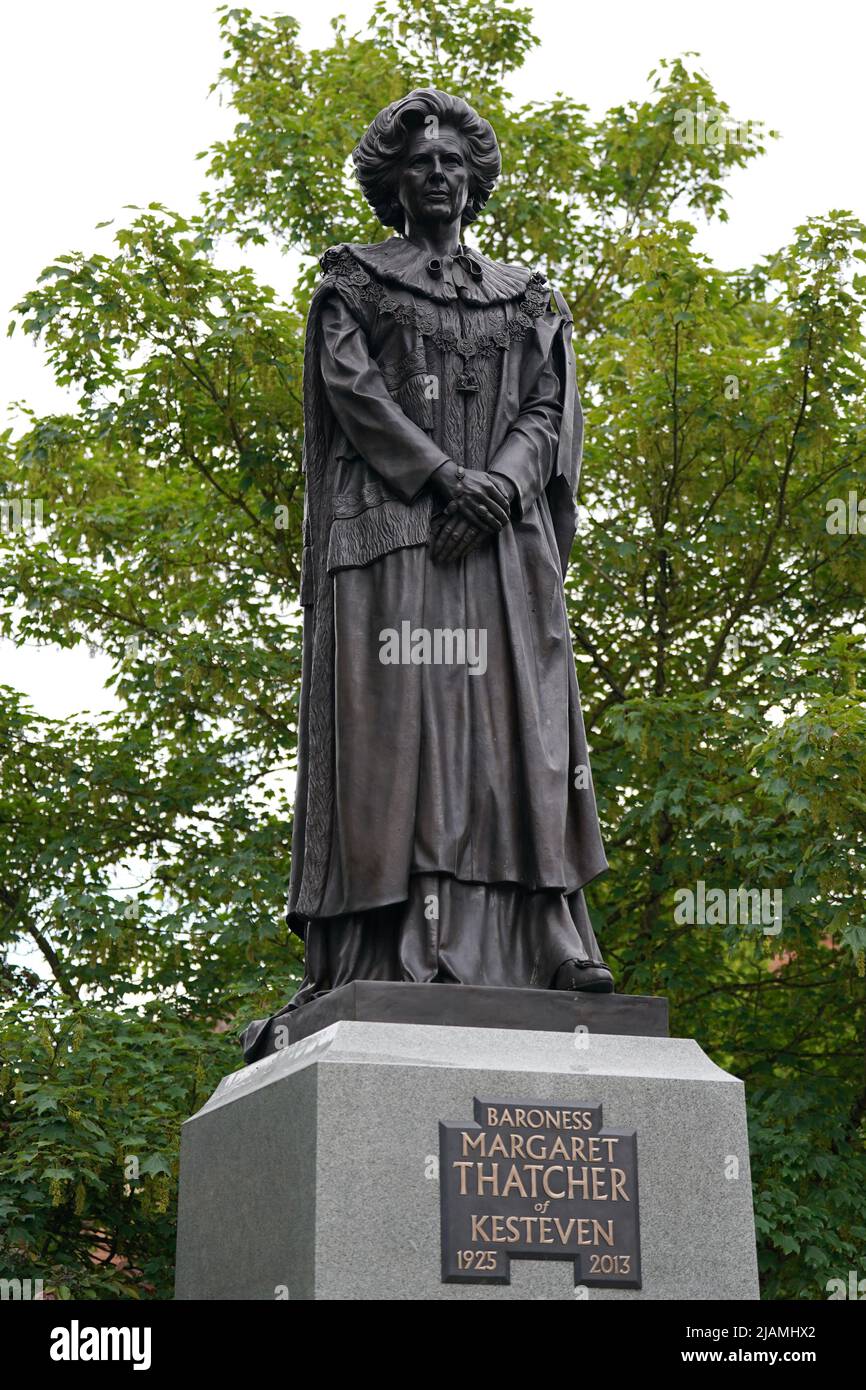 The official unveiling of the Margaret Thatcher statue in Grantham ...