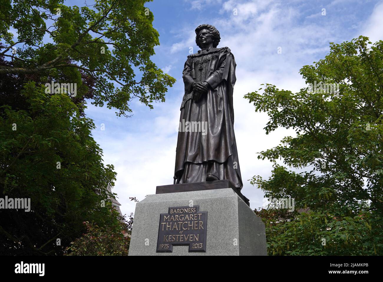 The official unveiling of the Margaret Thatcher statue in Grantham ...