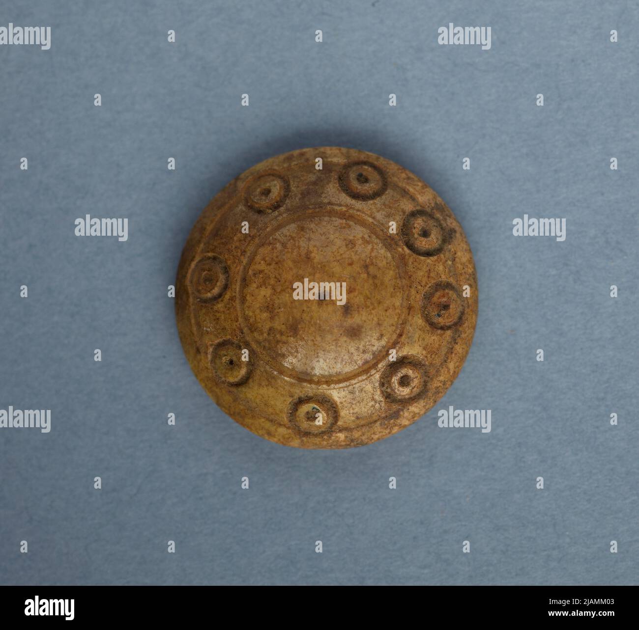 Ceremonial disc hi-res stock photography and images - Alamy