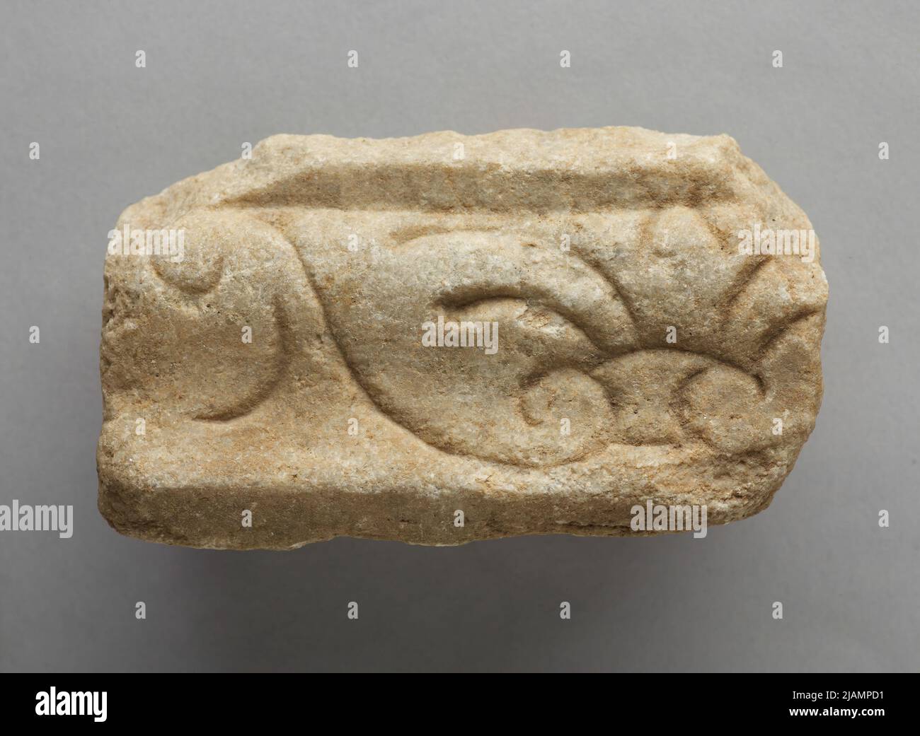 Roman sculptural frieze hi-res stock photography and images - Alamy