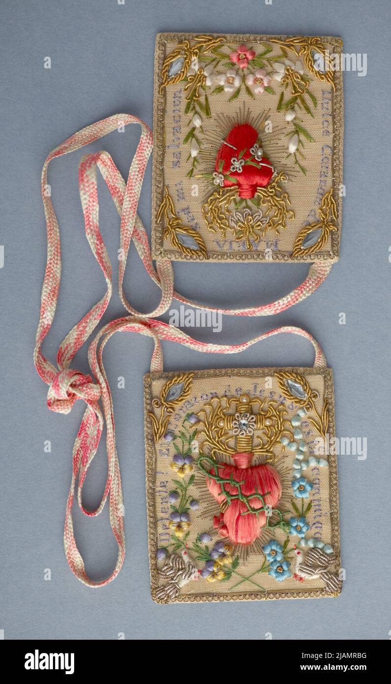 Scapular Unknown, nuns from the monastery of the Mariavite Capuchins ...
