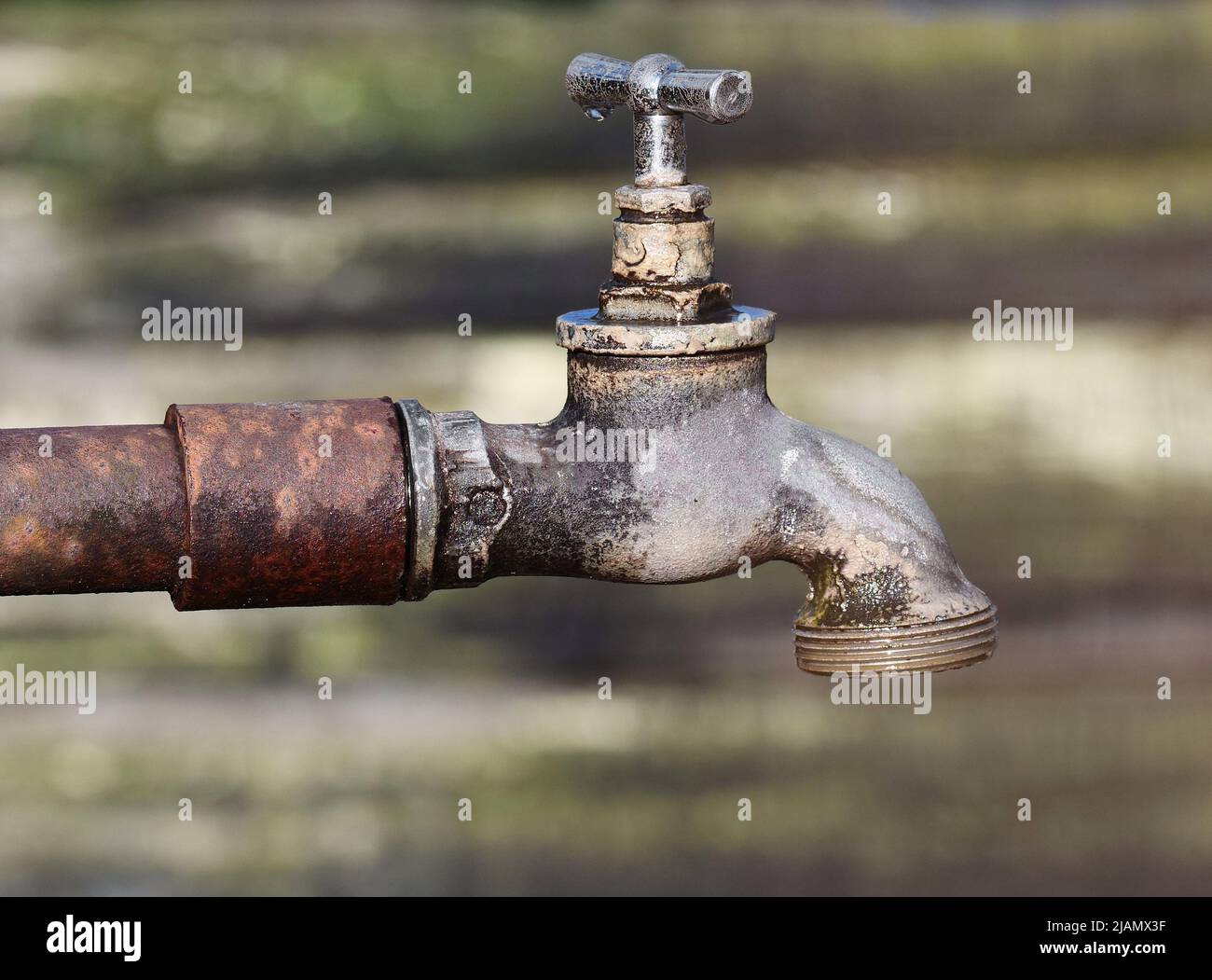 Old water tap hi-res stock photography and images - Alamy