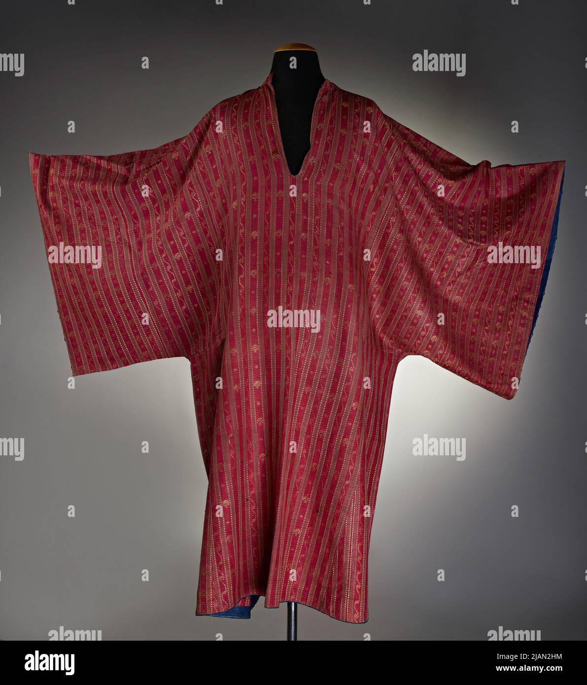 Simple tunic garment hi-res stock photography and images - Alamy