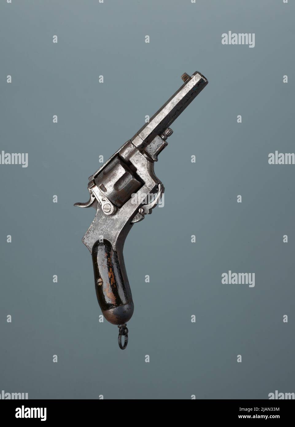 Bodeo miIItary revolver, model 1889 Castelli, Mida Gia Stock Photo - Alamy