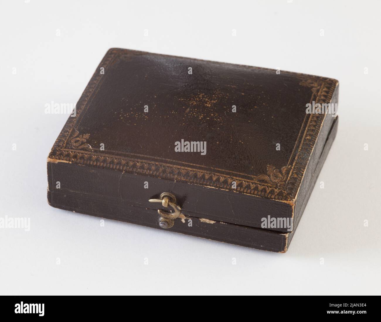 Artifact piece box hi-res stock photography and images - Alamy