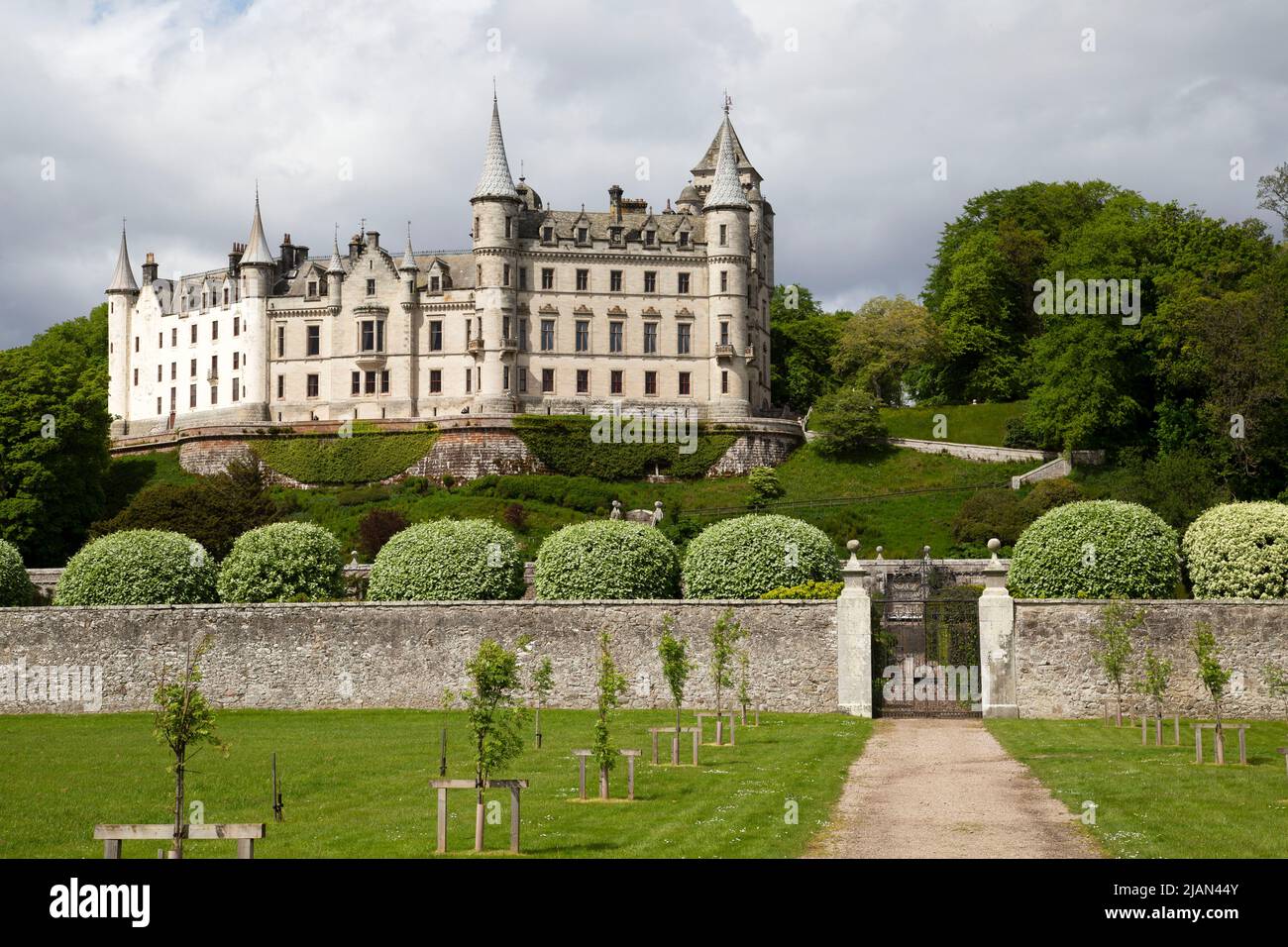 Dunrobin Castle, Golspie, Sutherland, Scotland Stock Photo - Alamy