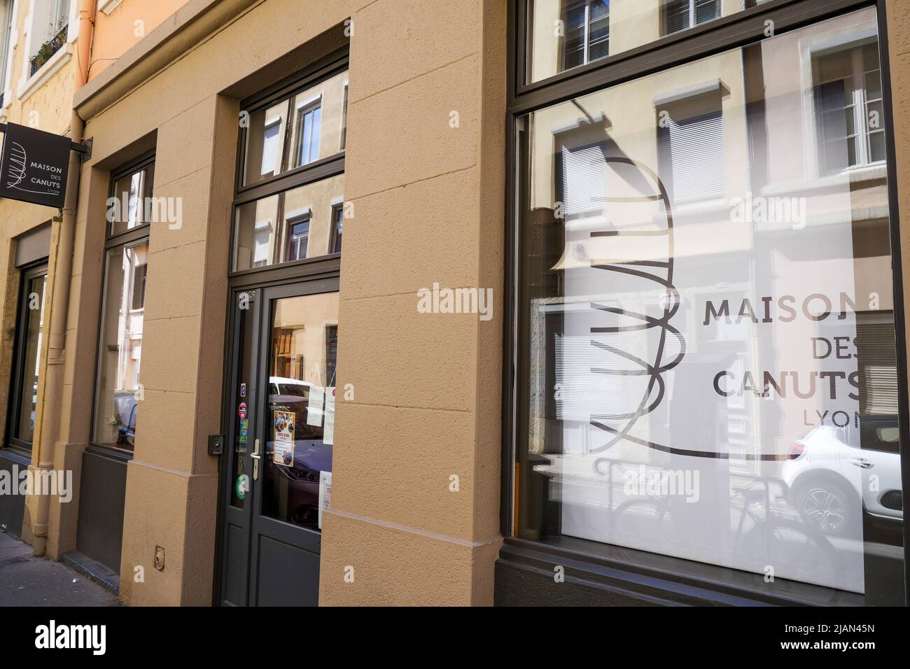 Silk museum lyon hi-res stock photography and images - Alamy