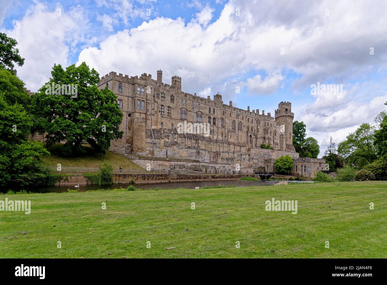 Warwick Castle - medieval castle in Warwick, Warwickshire - England ...
