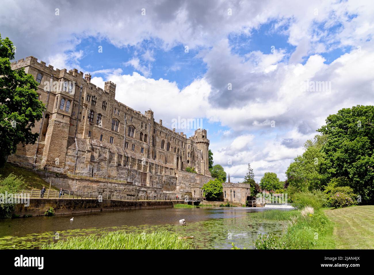 Warwick Castle - medieval castle in Warwick, Warwickshire - England ...