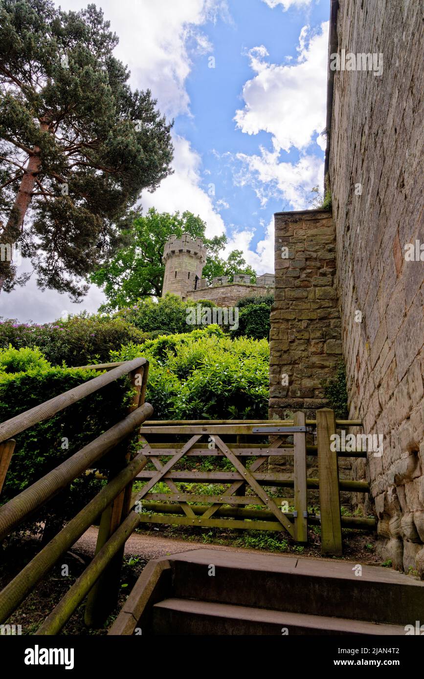 Warwick Castle - medieval castle in Warwick, Warwickshire - England ...