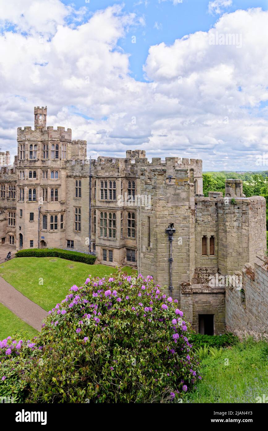 Warwick Castle - medieval castle in Warwick, Warwickshire - England ... Warwick Castle - medieval castle in Warwick, Warwickshire - England ...