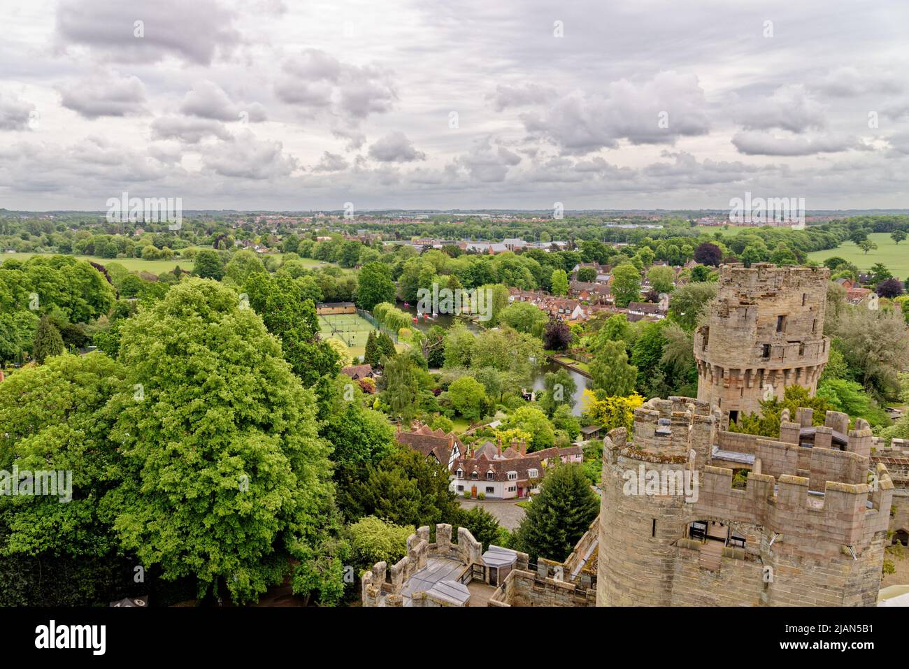 Warwick Castle - medieval castle in Warwick, Warwickshire - England ...