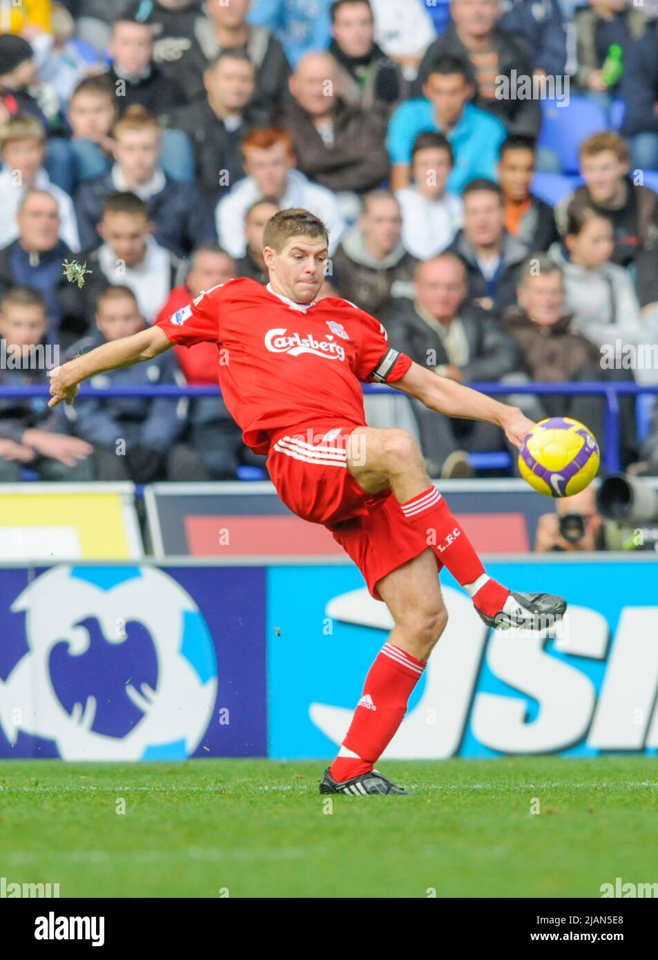 Liverpool - Steven Gerrard -2008 Stock Photo - Alamy