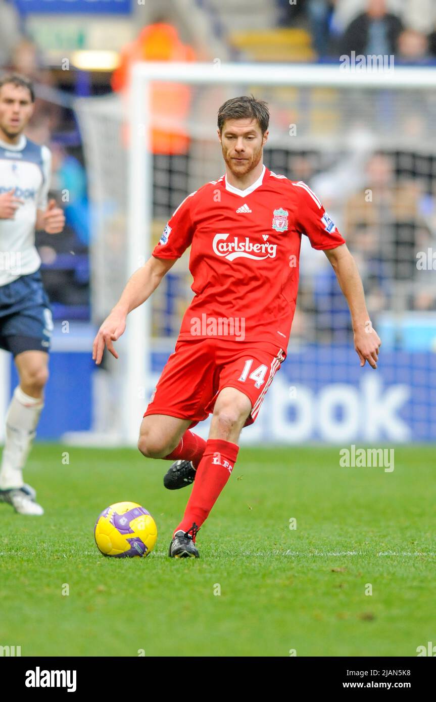 Xabi alonso liverpool hi-res stock photography and images - Alamy