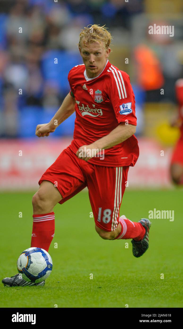 Dirk kuyt liverpool hi-res stock photography and images - Alamy