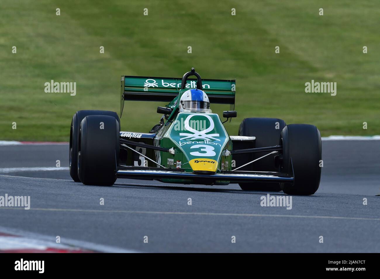 Ian Simmonds, Tyrrell 012, Masters Racing Legends, 1966 to 1985 Formula ...