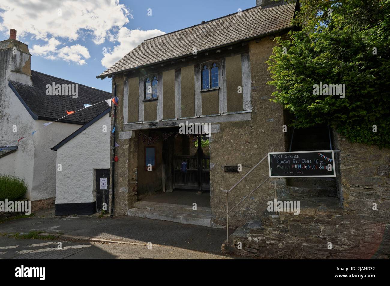 Devon, UK, 31/05/2022, Platinum Jubilee: The small South Devon Village ...