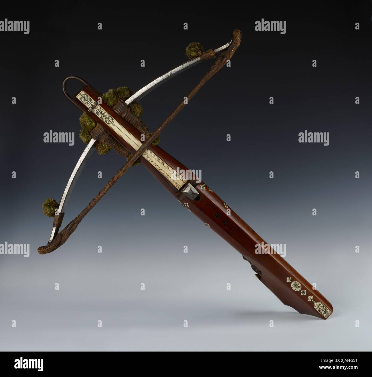 Crossbow modern hi-res stock photography and images - Alamy