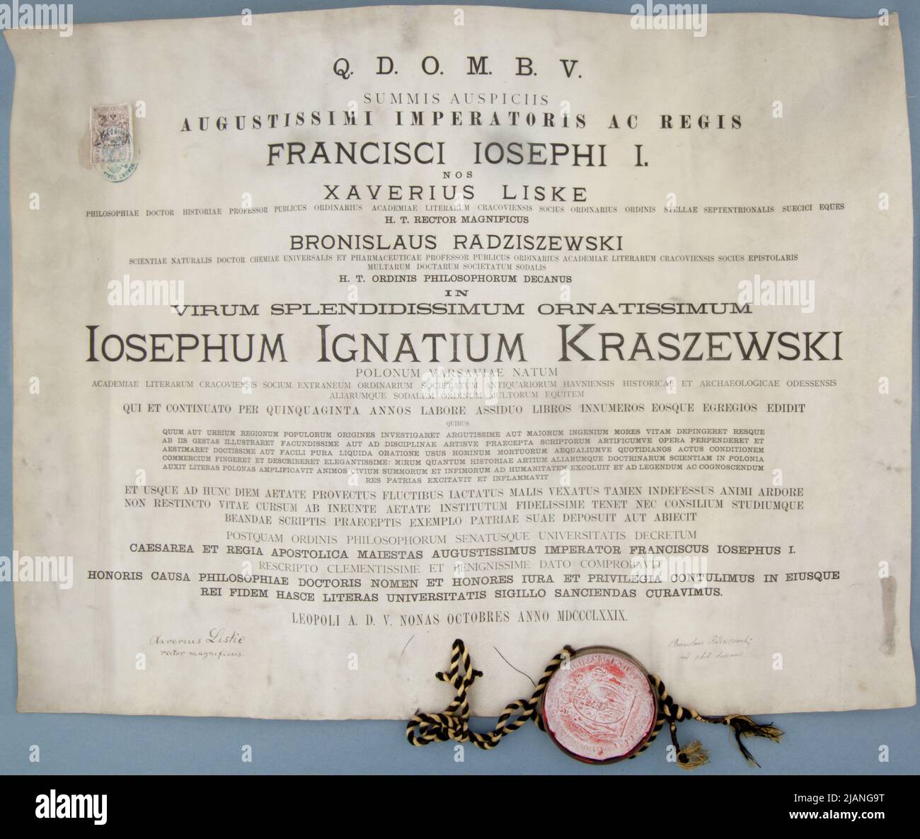 Doctorate honoris causa hi-res stock photography and images - Alamy