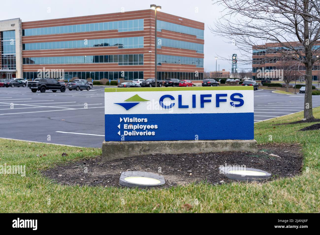 Cleveland cliffs headquarters building hi-res stock photography and ...
